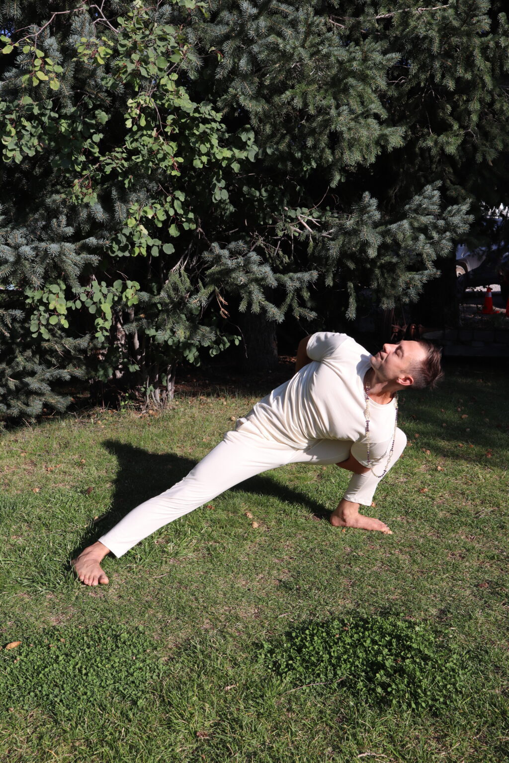 Ayurvastra White Cotton Yoga Wear | aura mat™ | Ayurvedic Yoga Mats in ...